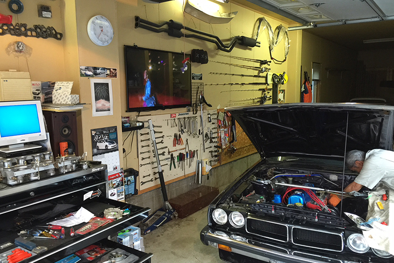 T.M.GARAGE｜有限会社友成通商｜旧車の販売、修理、部品販売取付